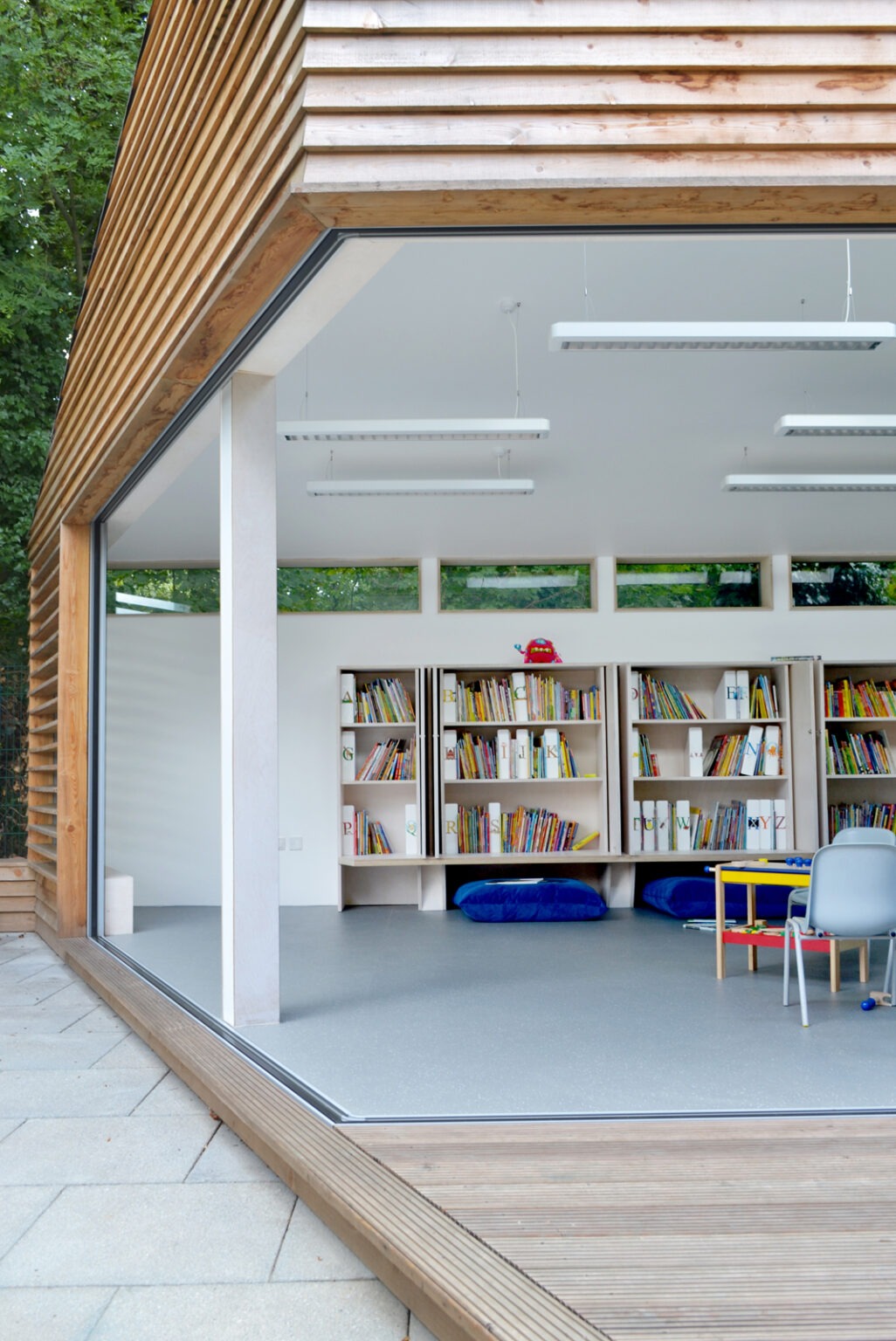 Torriano Infant School Library | AY Architects